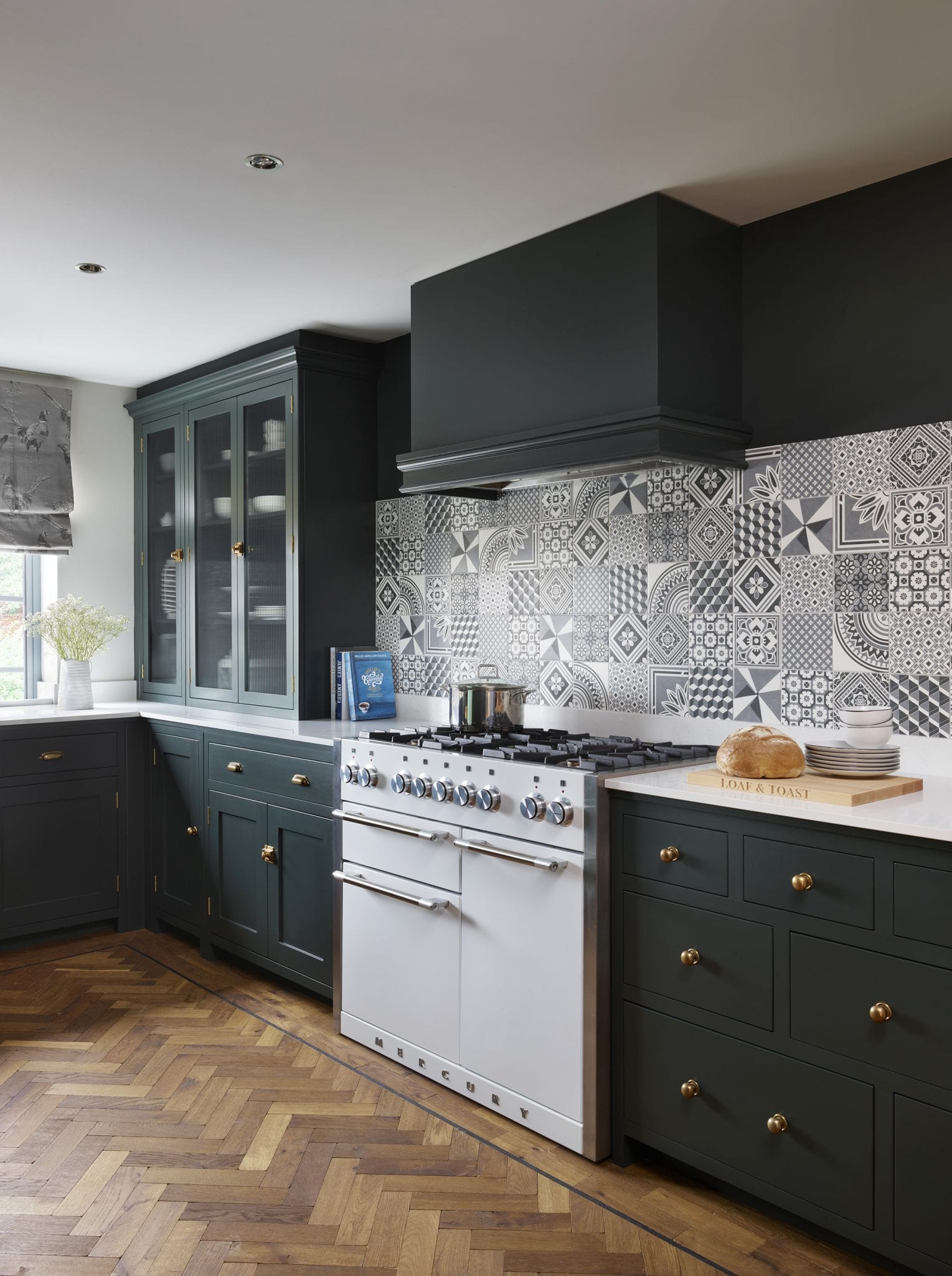 HOLKHAM | Classic Shaker Style Kitchen | Davonport Kitchen