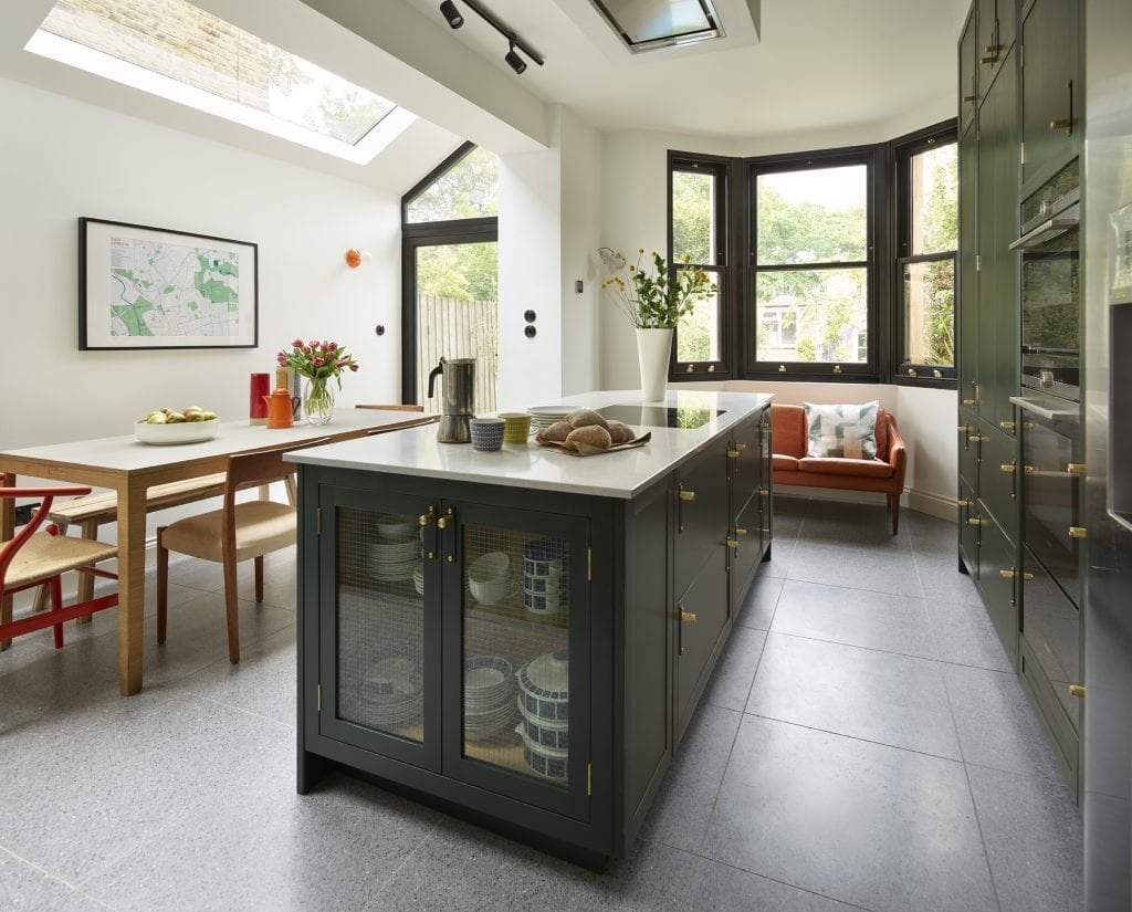 Fitting a dining space in the kitchen | What are your options? | Davonport
