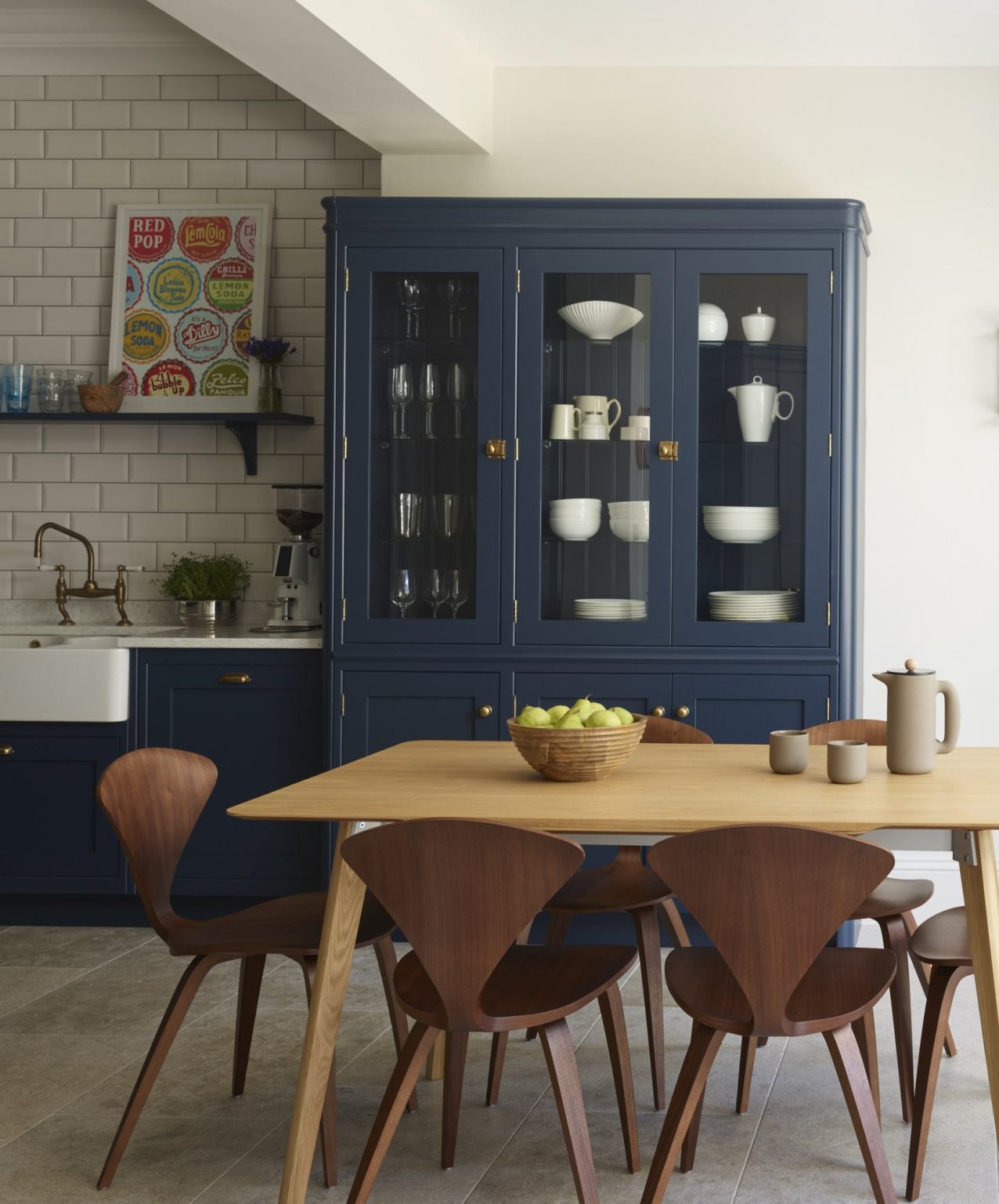 Incorporating glass into your kitchen design | Davonport